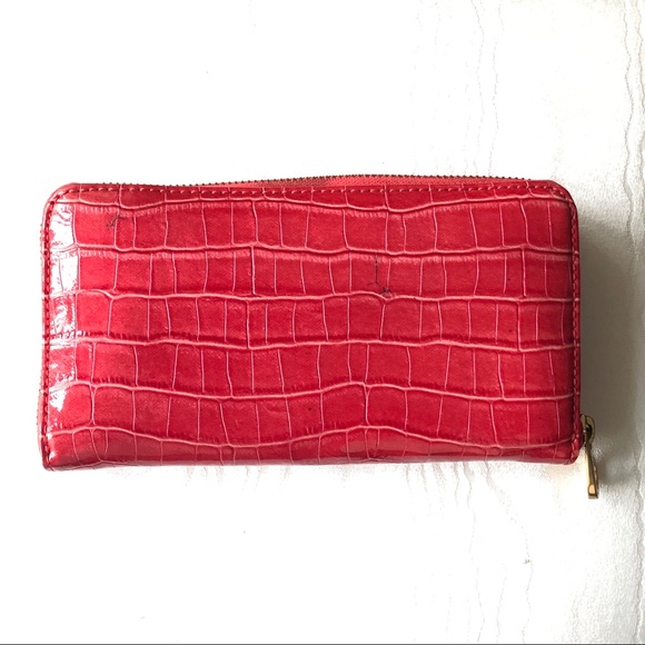 Marc By Marc Jacobs | Bags | Marc By Marc Jacobs Red Patent Leather ...